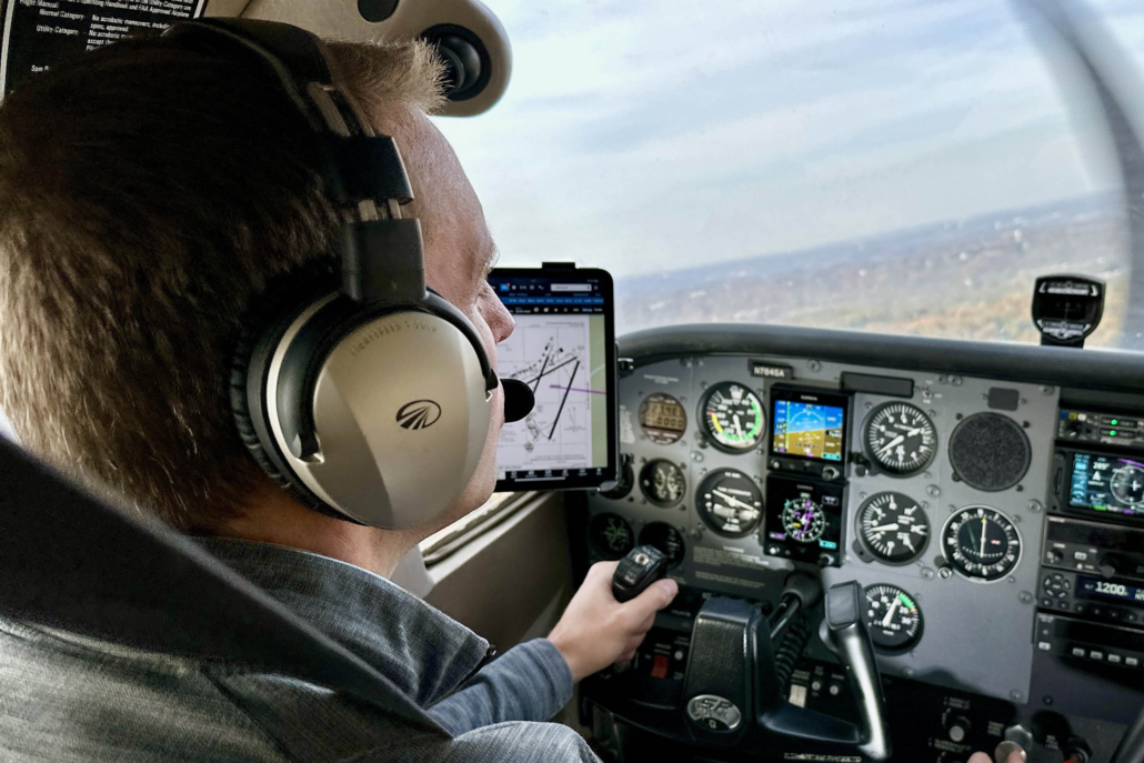 Can you use an iPad on a checkride? Advice from 3 FAA examiners - iPad ...